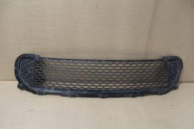 Решётка в бампер центральная для Land Rover Freelander 2007-2014