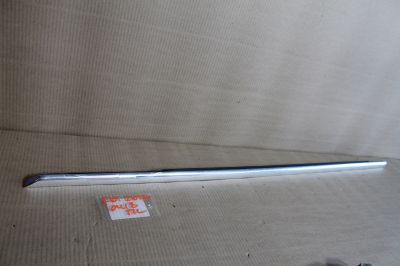 Молдинг стекла передней левой двери для BMW 7 F01 F02 2008-2015